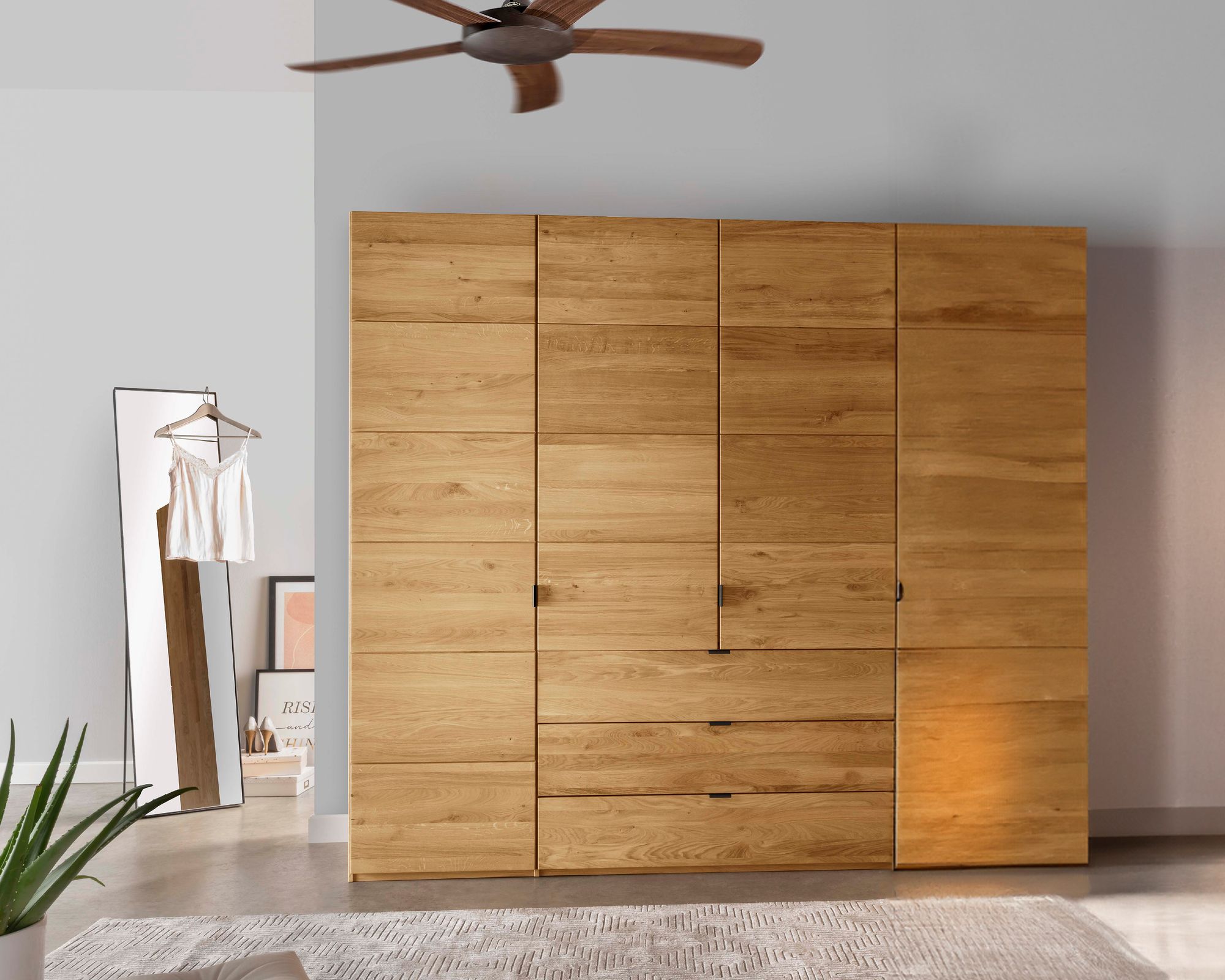 Massivholz Kleiderschrank Sale