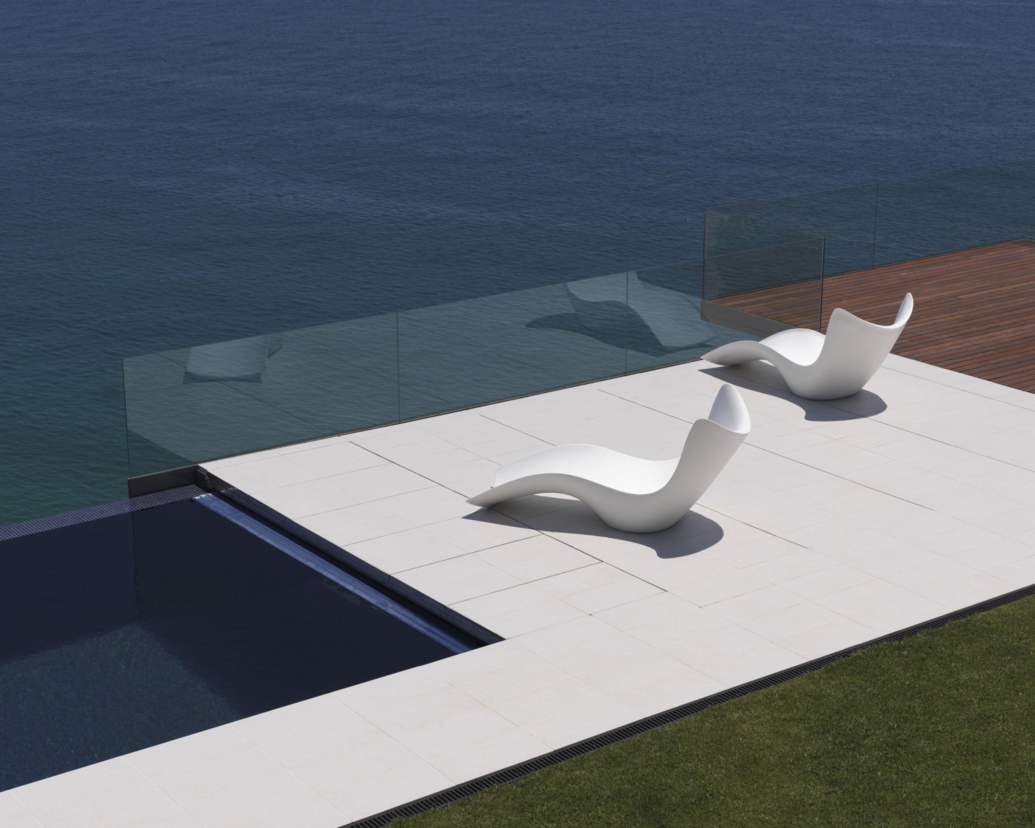 Vondom SURF Outdoor Liege • Komfort & Stil entdecken!